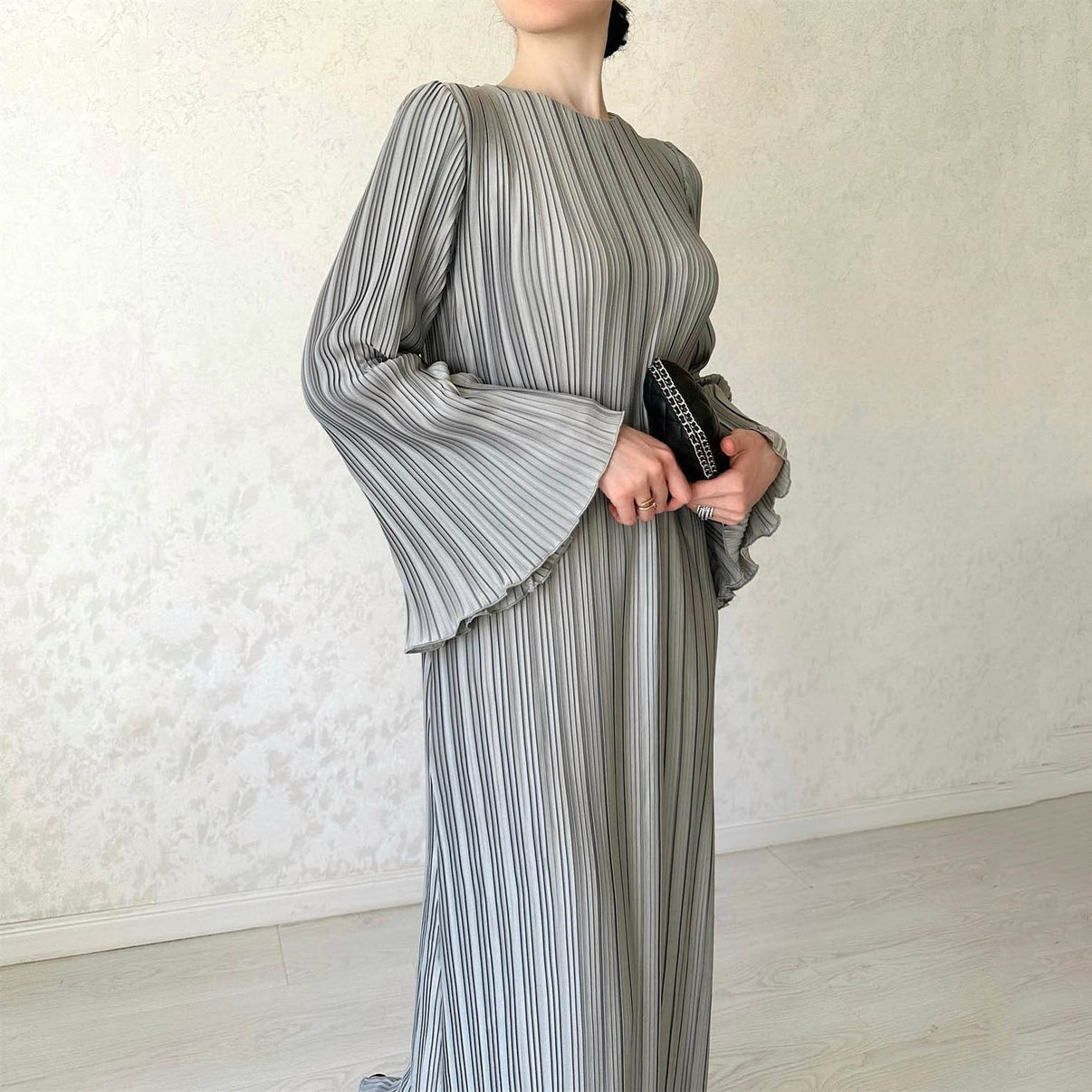 Pleated Bell Sleeve Maxi Dress (Buy 2 Free Shipping) – uber7