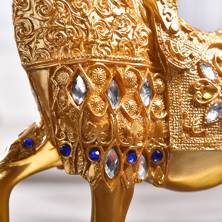 Luxury Diamond Horse Standing Statue, Golden Fortune Horse Statue Carv ...